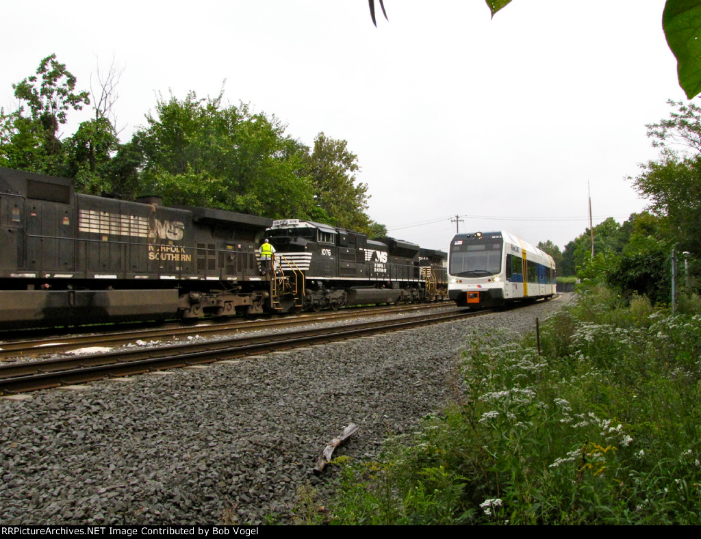 NJT 3516 and NS 1076